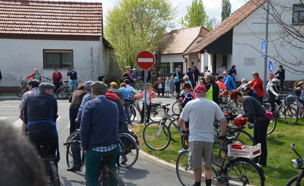 FOTO: Otvoritvena vožnja po poti palčka Polanskega - Lendavainfo.com