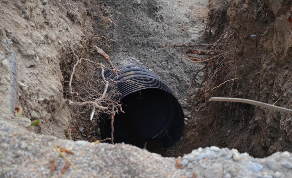 FOTO: Občina ureja odvodnjevanje meteornih voda iz gričevnatega predela ...
