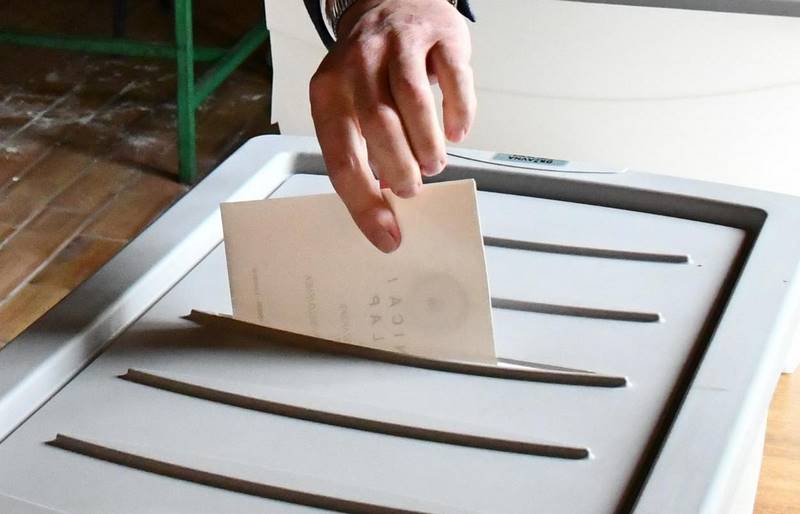 Naknadne volitve v Svet romske skupnosti RS: Med kandidati tudi trije ...